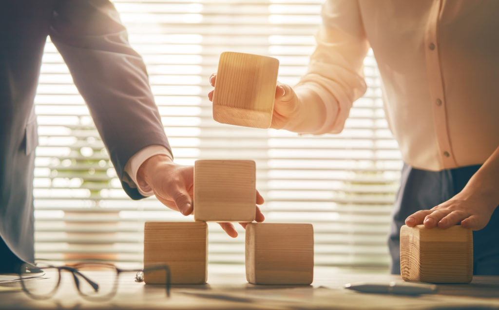 How to Build High-Functioning Teams Through Leadership: 4 Ways - CDC ...