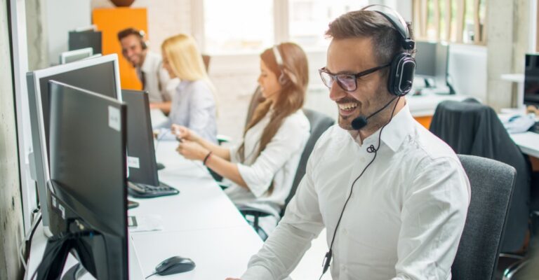 What Is a Digital Contact Center? 8 Key Benefits - CDC Software